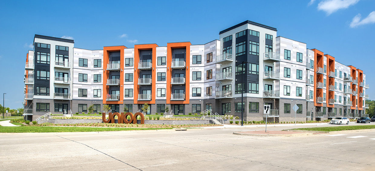 Union Berkley Riverfront | Lycos, Inc.